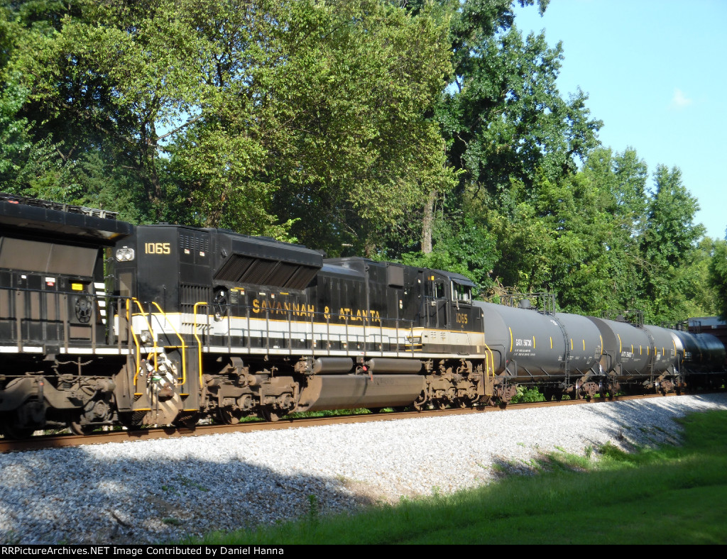 NS 1065 Savannah & Atlanta Heritage on NS 391